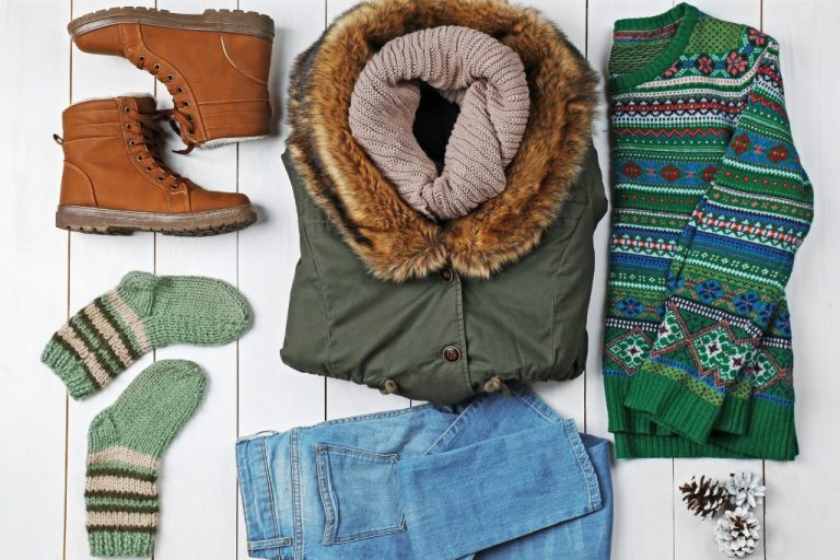 Winter Clothing in Canada - How to Dress During Winter in Canada